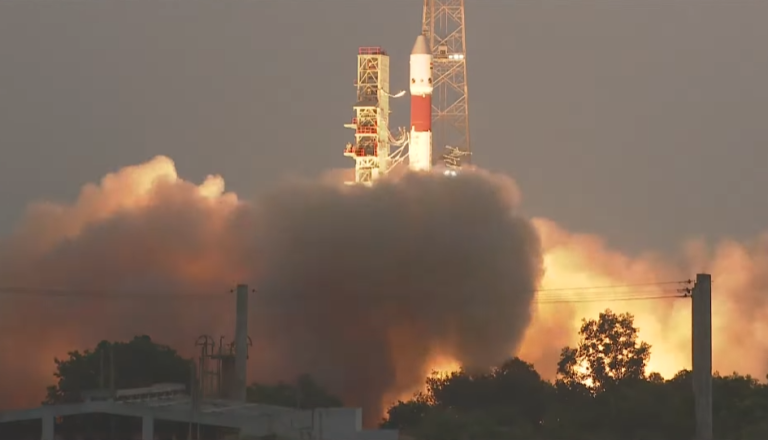 ISRO launches EOS-09 satellite aboard PSLV | DD News On Air