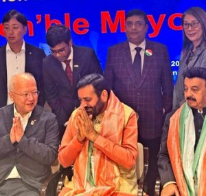 Haryana CM Nayab Singh Saini meets Japanese Mayors in osaka to Boost ...