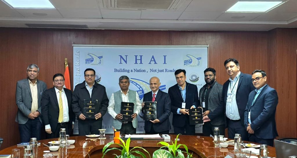 NHAI Signs Agreement with Reliance Jio to Deploy Highway Safety Alert ...